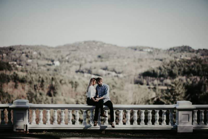 5 Zeichen, dass du eine echte emotionale Verbindung mit deinem Partner ...