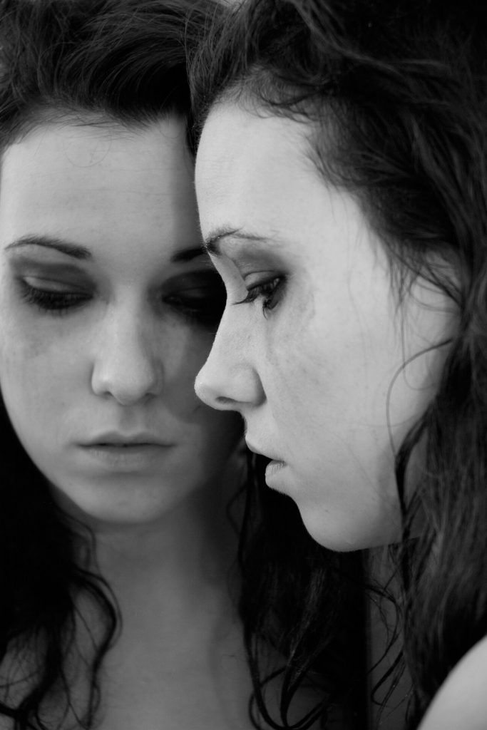 Warum wir uns von denen verletzen lassen, die wir lieben