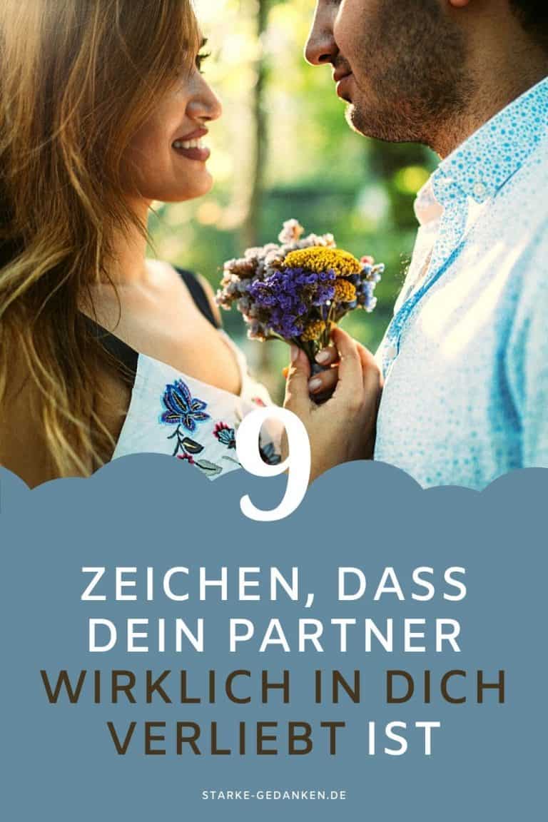 9 Zeichen, dass Dein Partner WIRKLICH in Dich verliebt ist