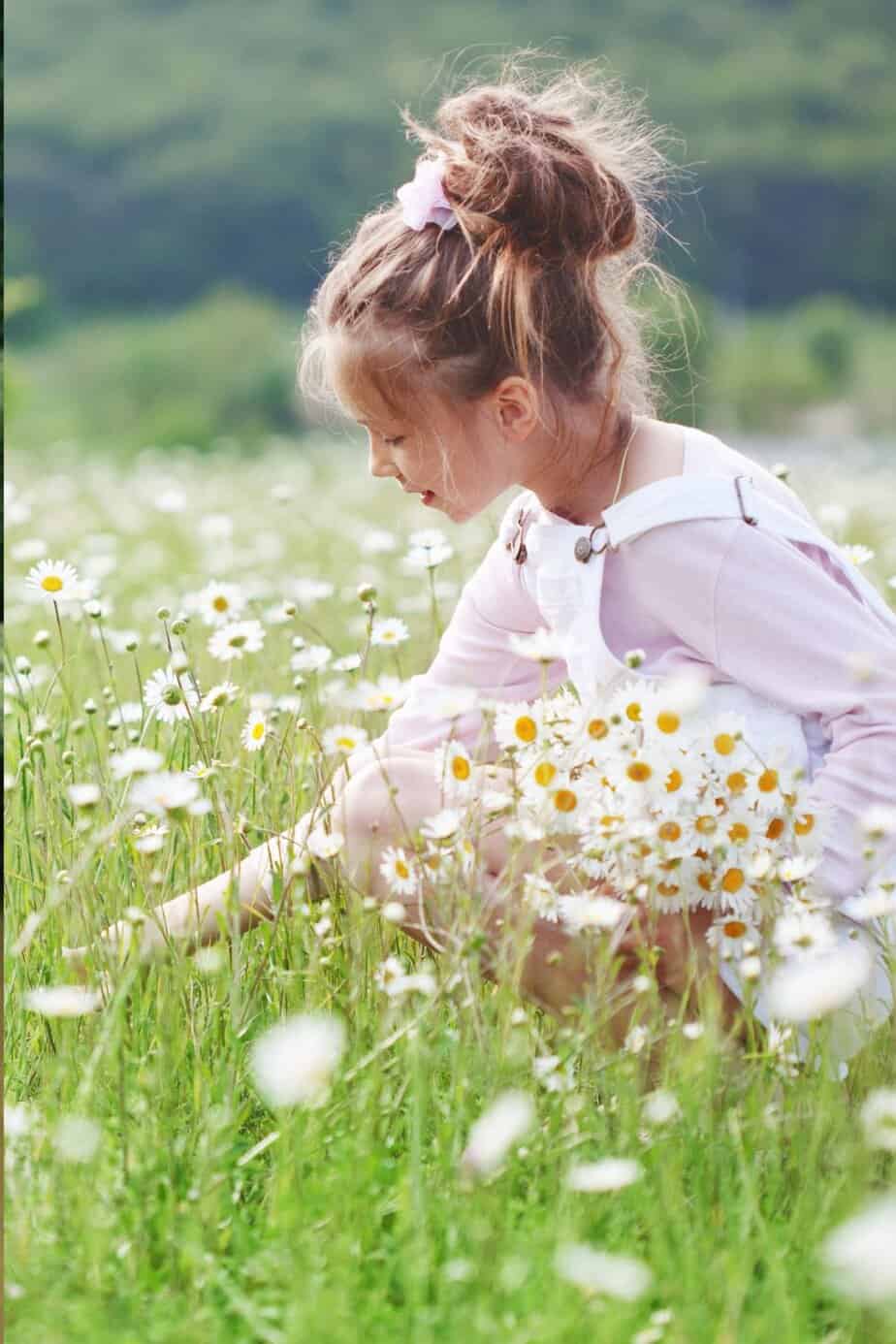 Wenn Eltern nur das Goldkind sehen – und du im Schatten stehst